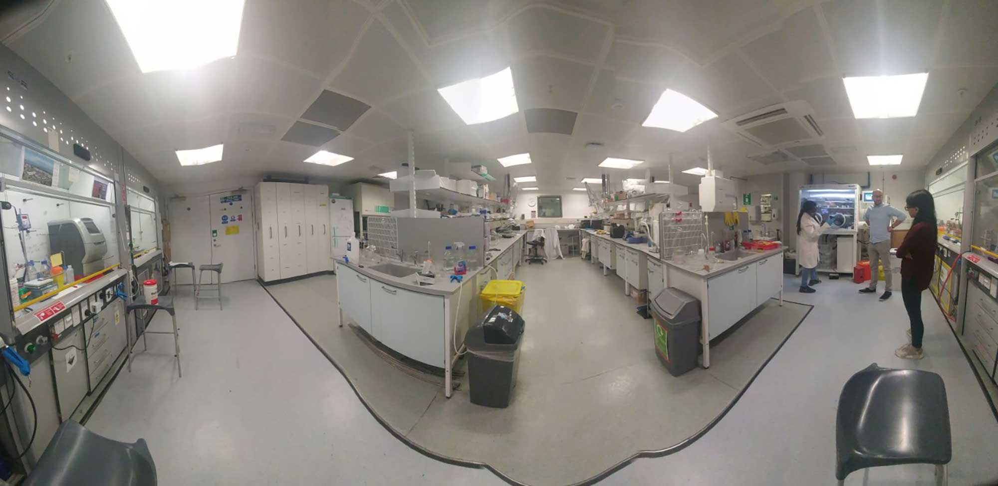 Inside a Clinical Trials lab at UCLH: Part I, Centrifuges - In2scienceUK